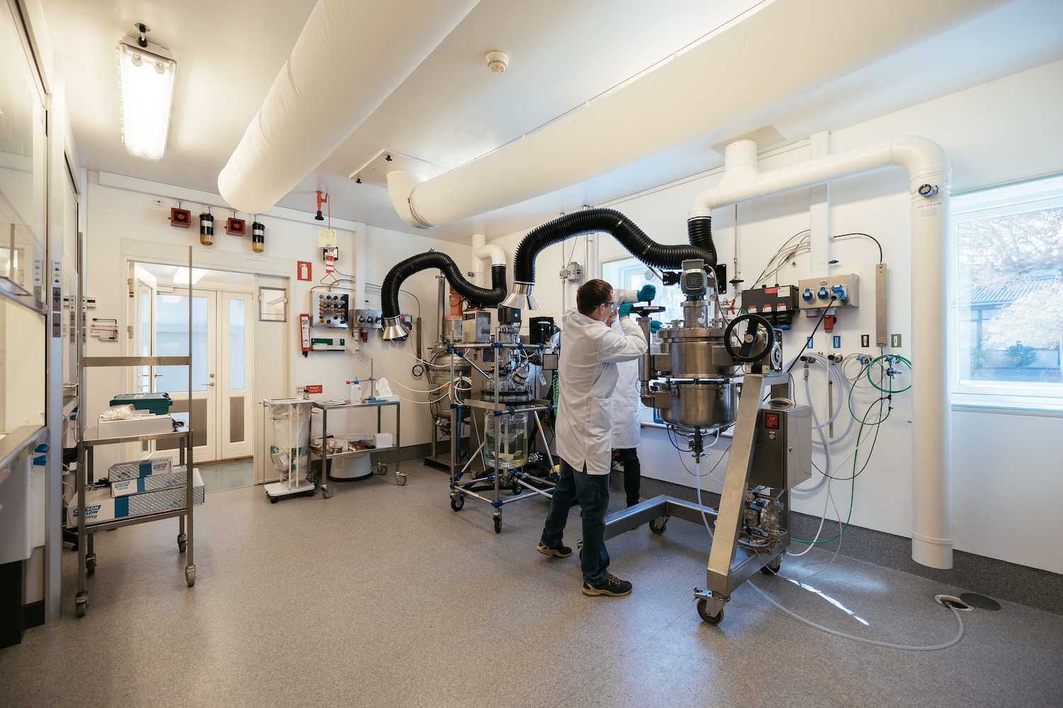 Fully Equipped Polymer Lab & Production Facility | Chempilots